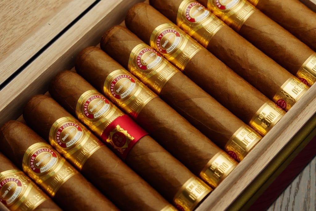 Cuban Cigar Sizes Are Becoming Ridiculous and I Hate It! - Cigar ...